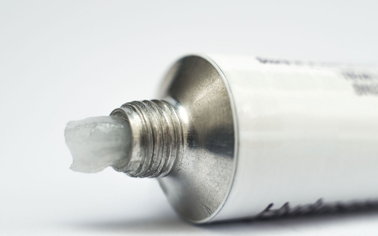 کرم ها و پمادهای کورتیزون - نسخه